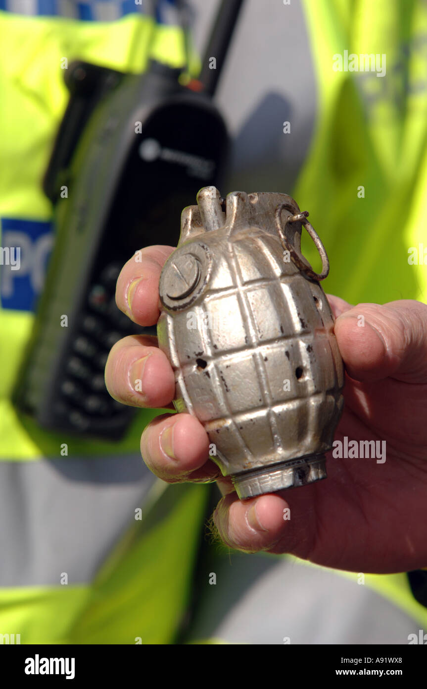 Mills bomb hi-res stock photography and images - Alamy