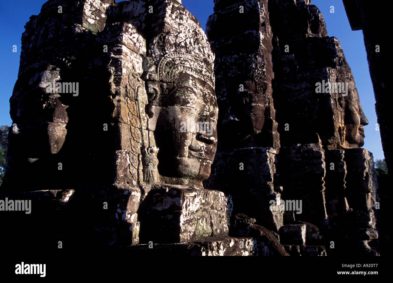 The bayon heads of jayavarman vii hi-res stock photography and images ...