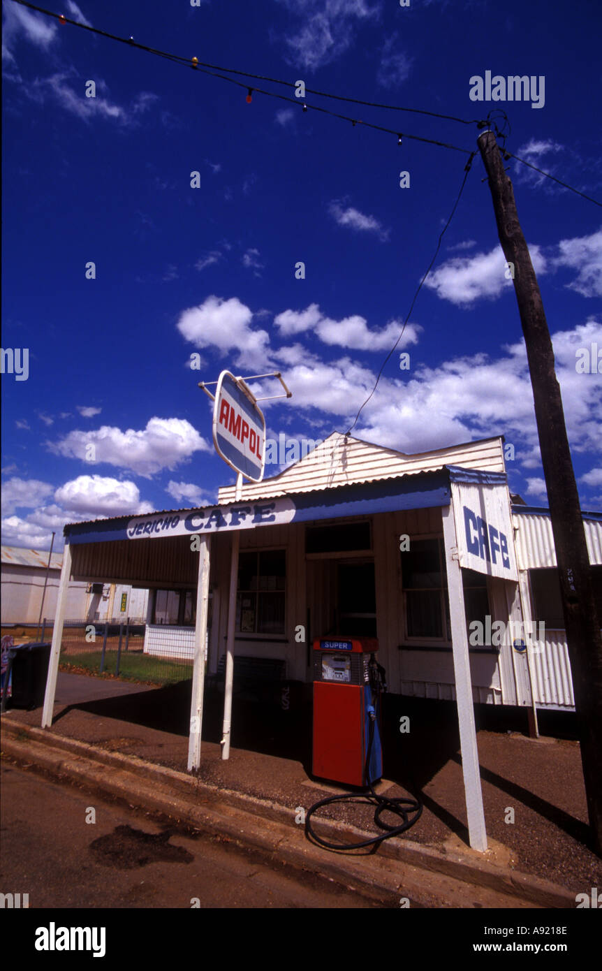 Gas staton hi-res stock photography and images - Alamy