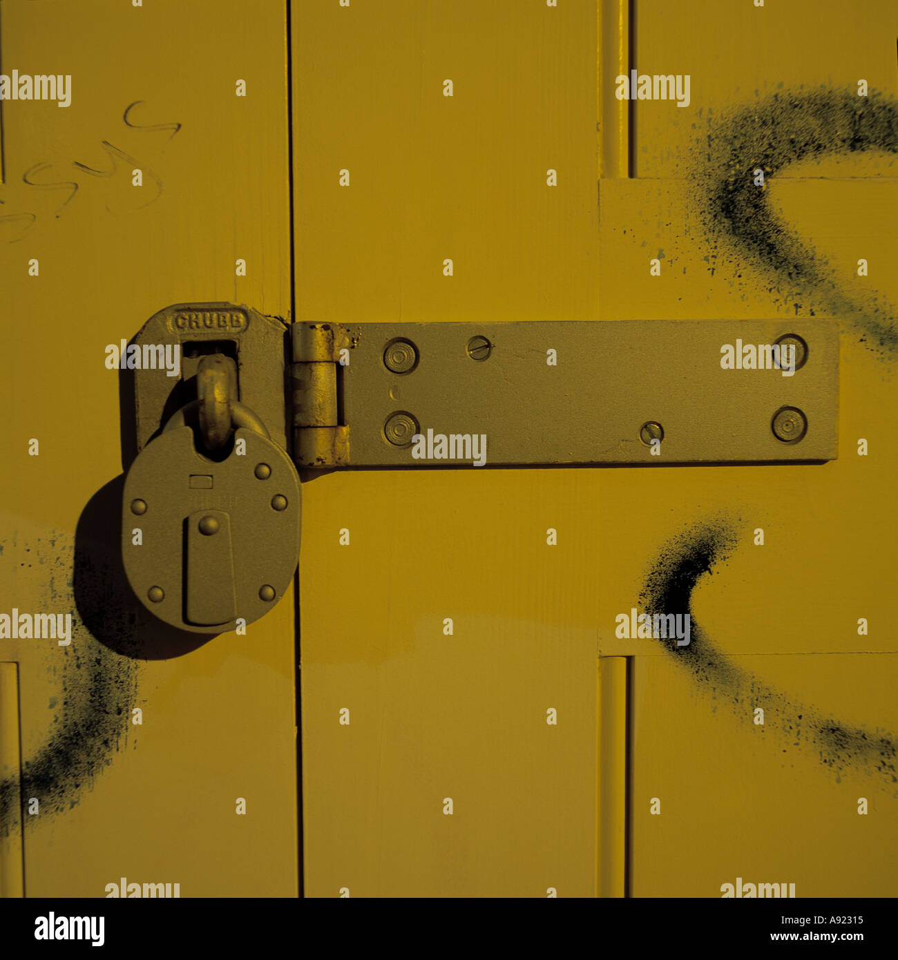 Chubb lock hi-res stock photography and images - Alamy