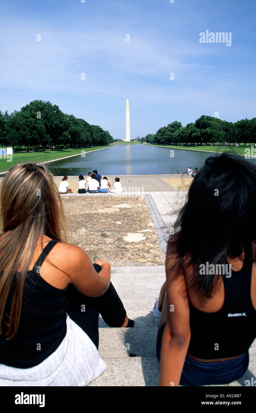 Students monument dc hi-res stock photography and images - Alamy