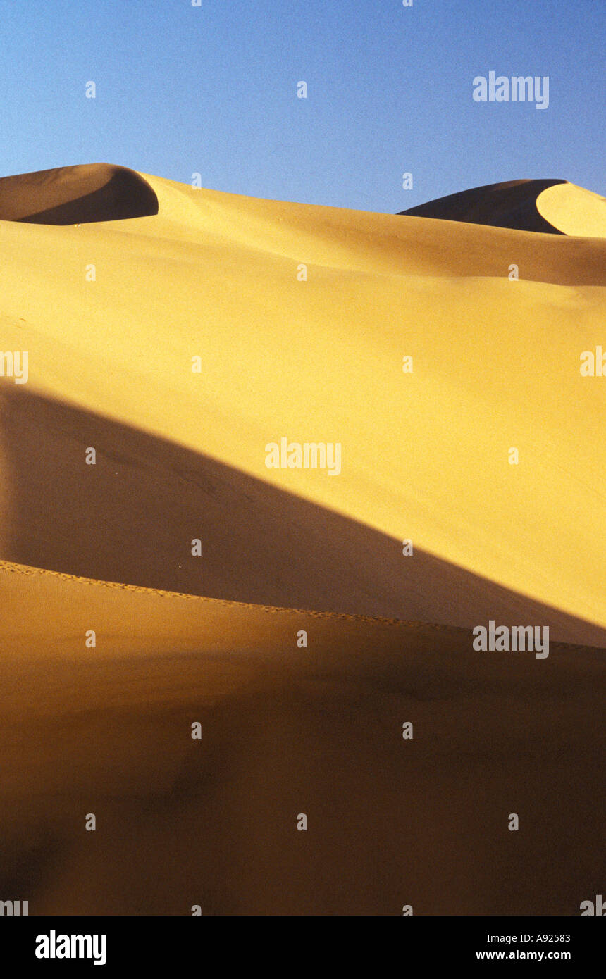 Taklamakan Desert Dunes Stock Photo - Alamy