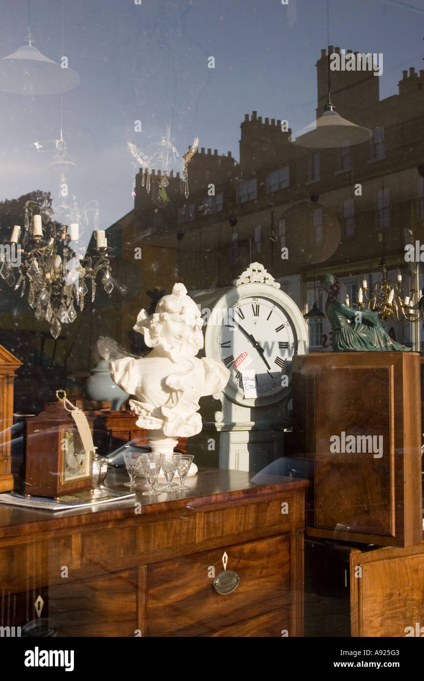 Georgian shop and houses hi-res stock photography and images - Alamy