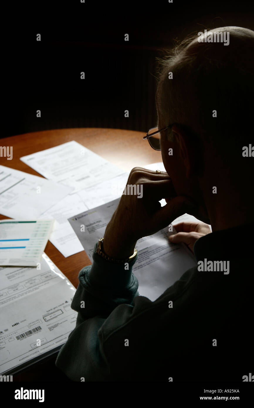 Confusing paperwork hi-res stock photography and images - Alamy