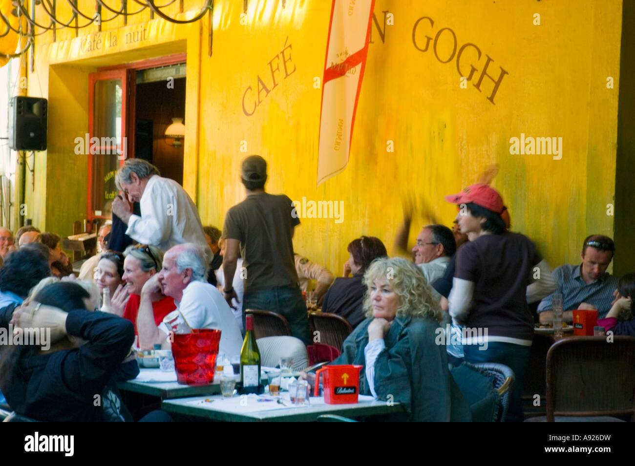 Cafe terrace van gogh hi-res stock photography and images - Alamy