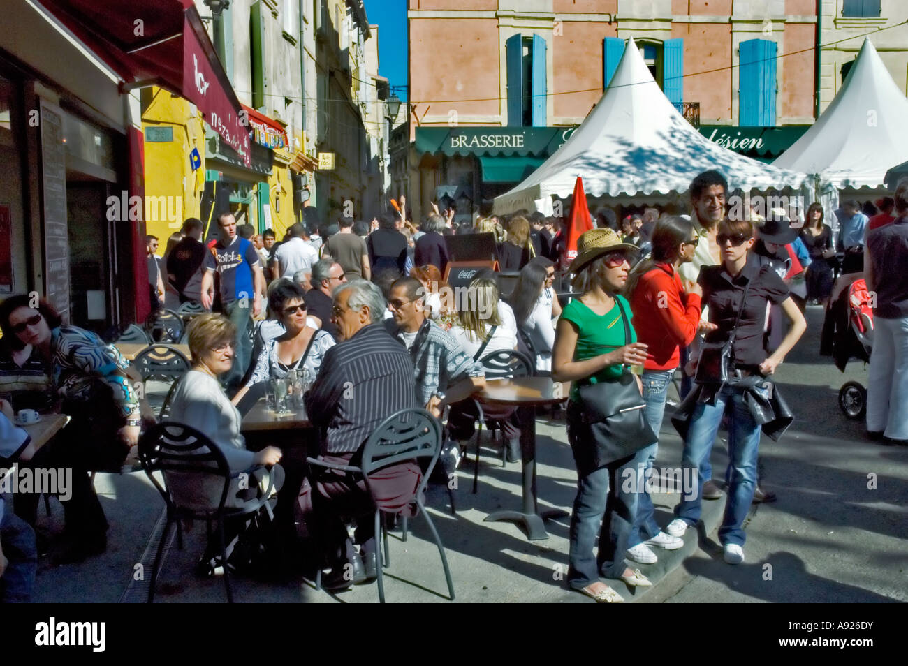 Traditions celebrating social hi-res stock photography and images - Alamy