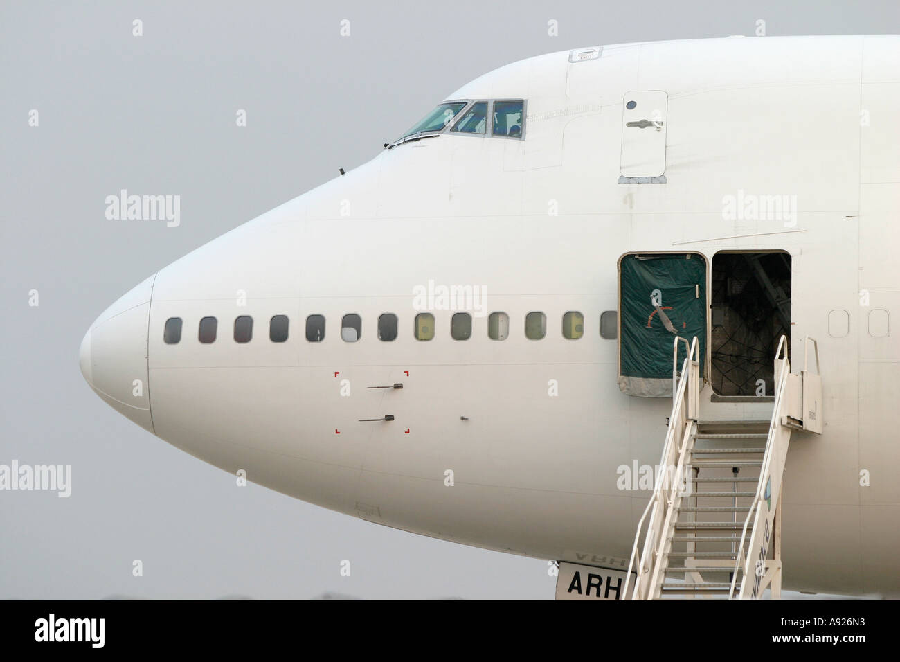Cockpit of large cargo plane Stock Photo - Alamy