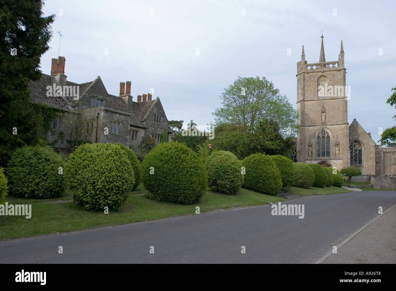 Swindon village church hi-res stock photography and images - Alamy