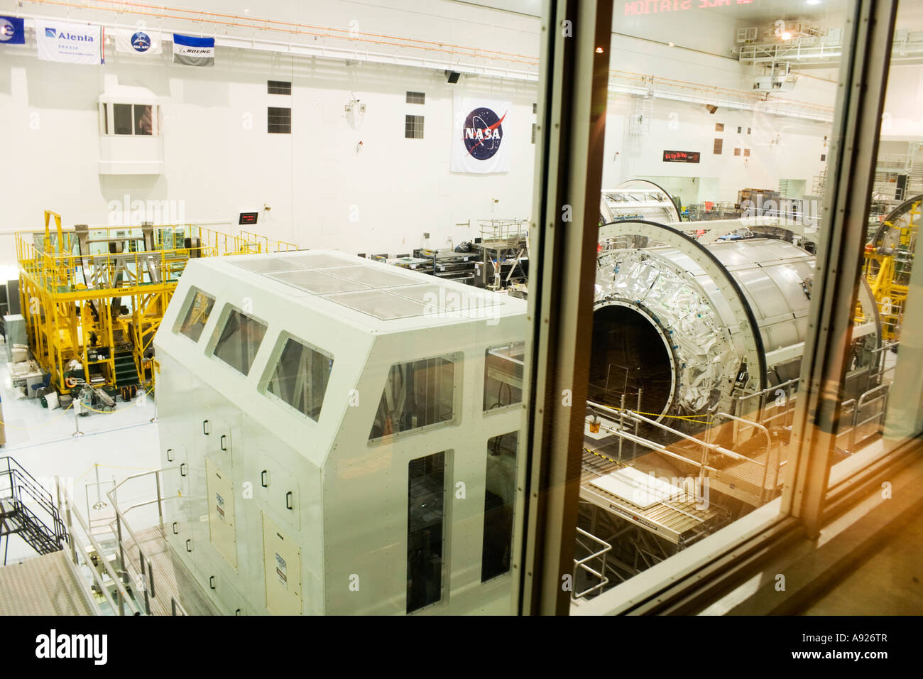 Space shuttle assembly building hi-res stock photography and images - Alamy