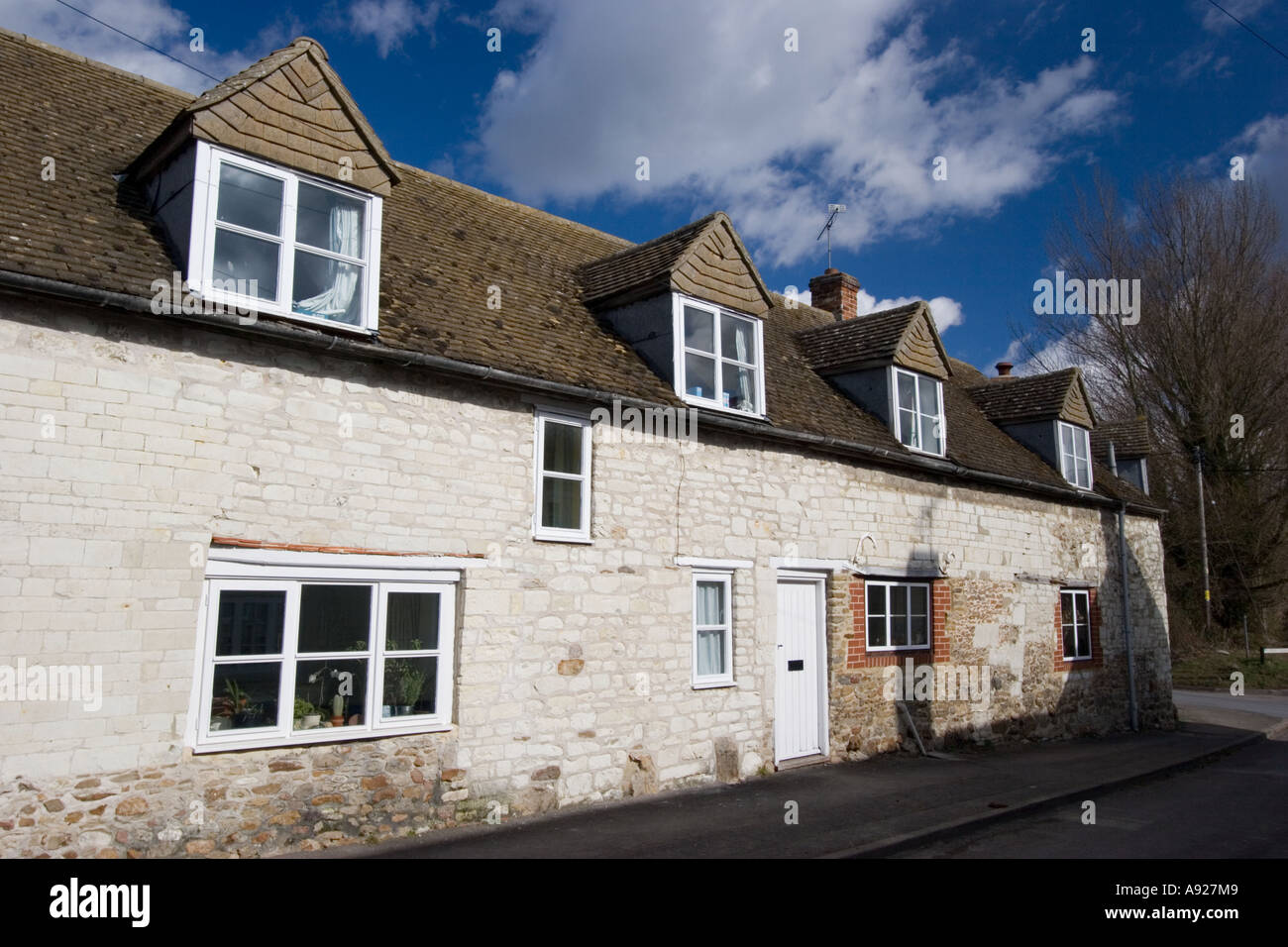 Uffington village hi-res stock photography and images - Alamy