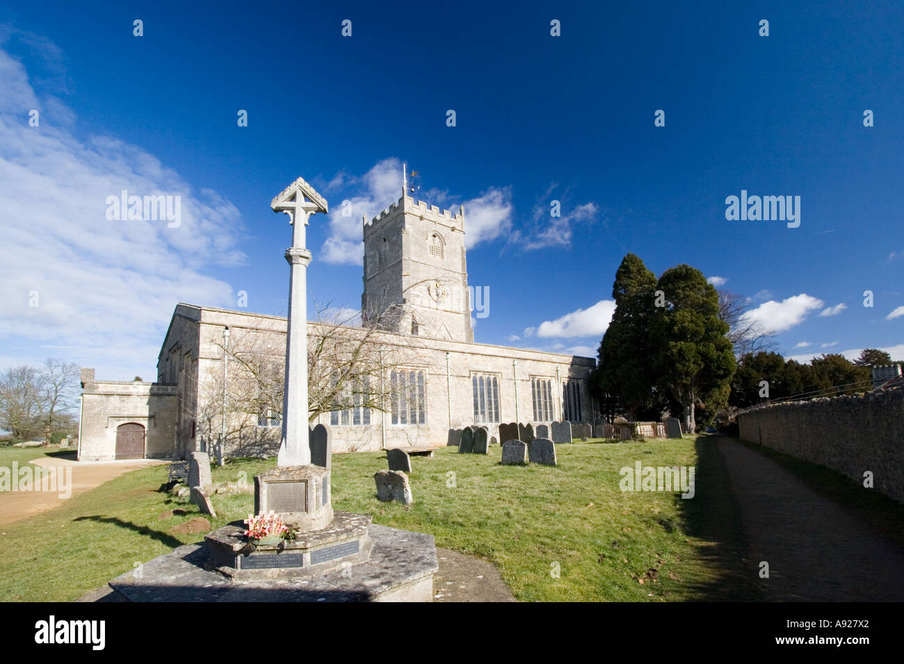 Shrivenham hi-res stock photography and images - Alamy