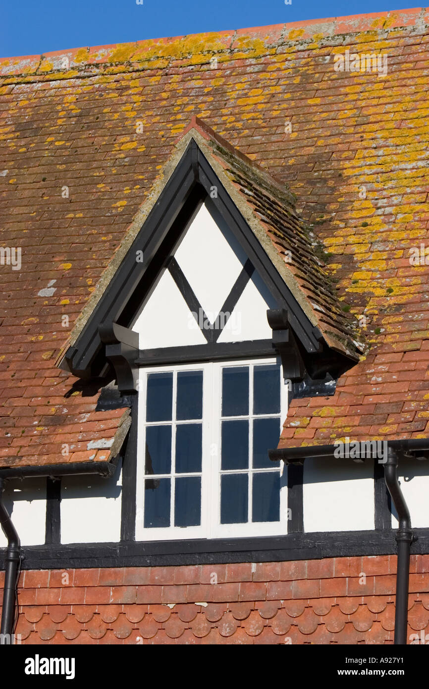 Timber frame dormer window hi-res stock photography and images - Alamy