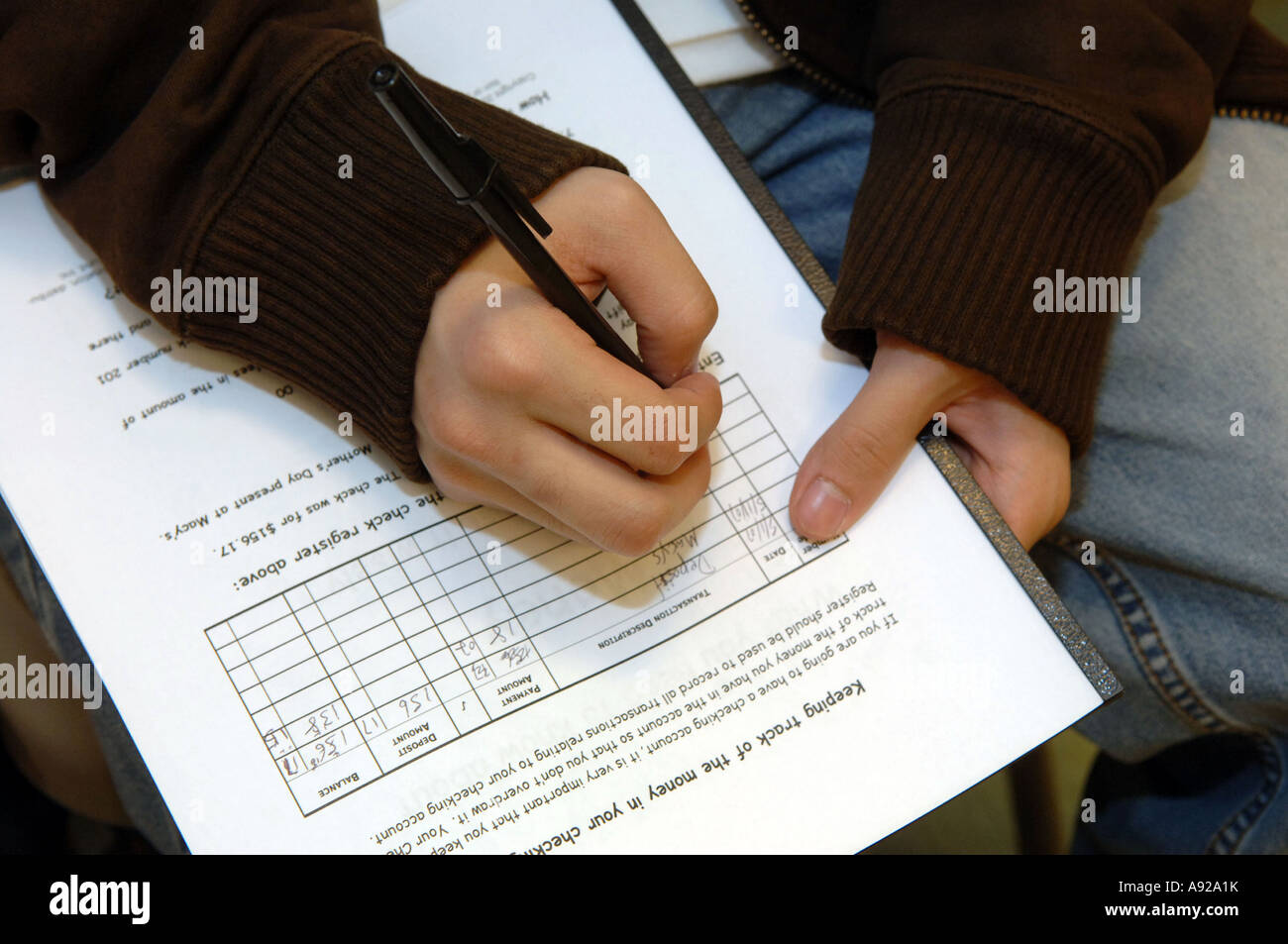 High School students learn about managing their money at a seminar ...