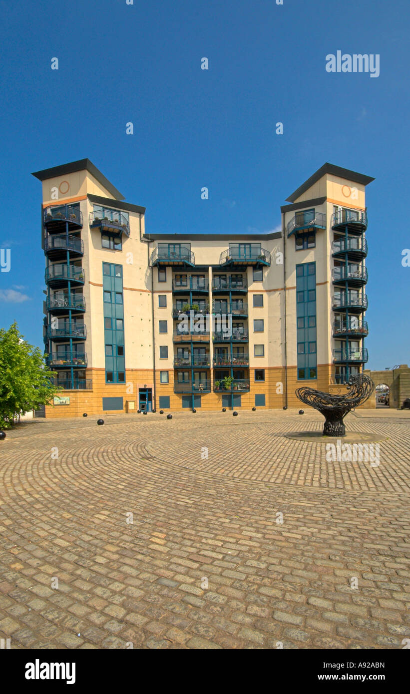 Leith Docks Edinburgh Stock Photo - Alamy