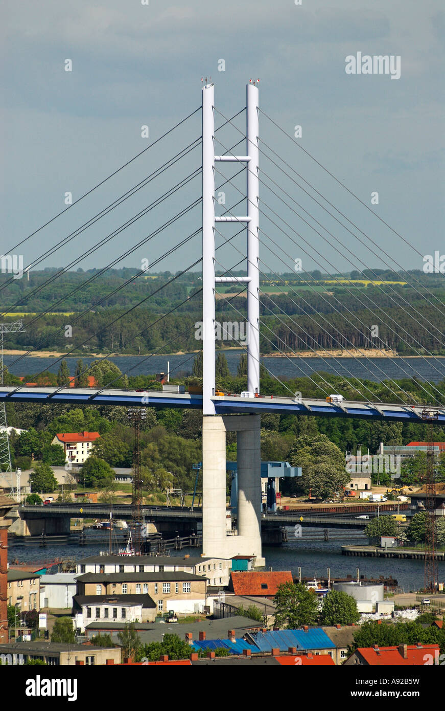 New ruegen bridge hi-res stock photography and images - Alamy
