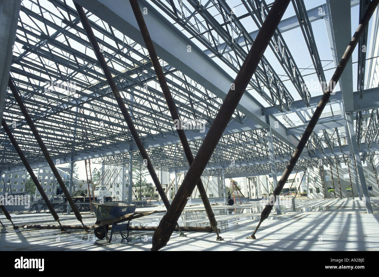 Metal framework at a construction site Stock Photo - Alamy