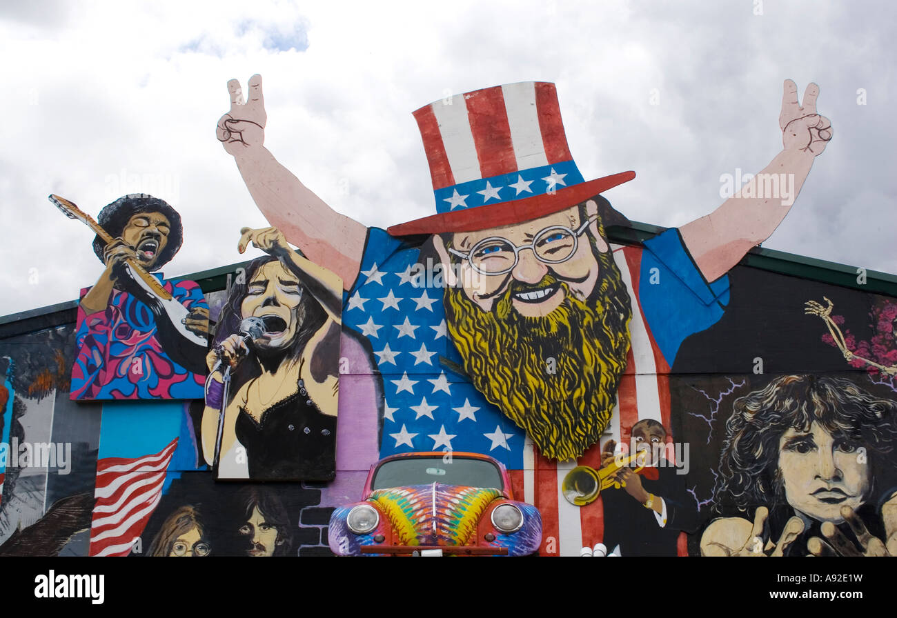 Hippie 1960s hi-res stock photography and images - Alamy