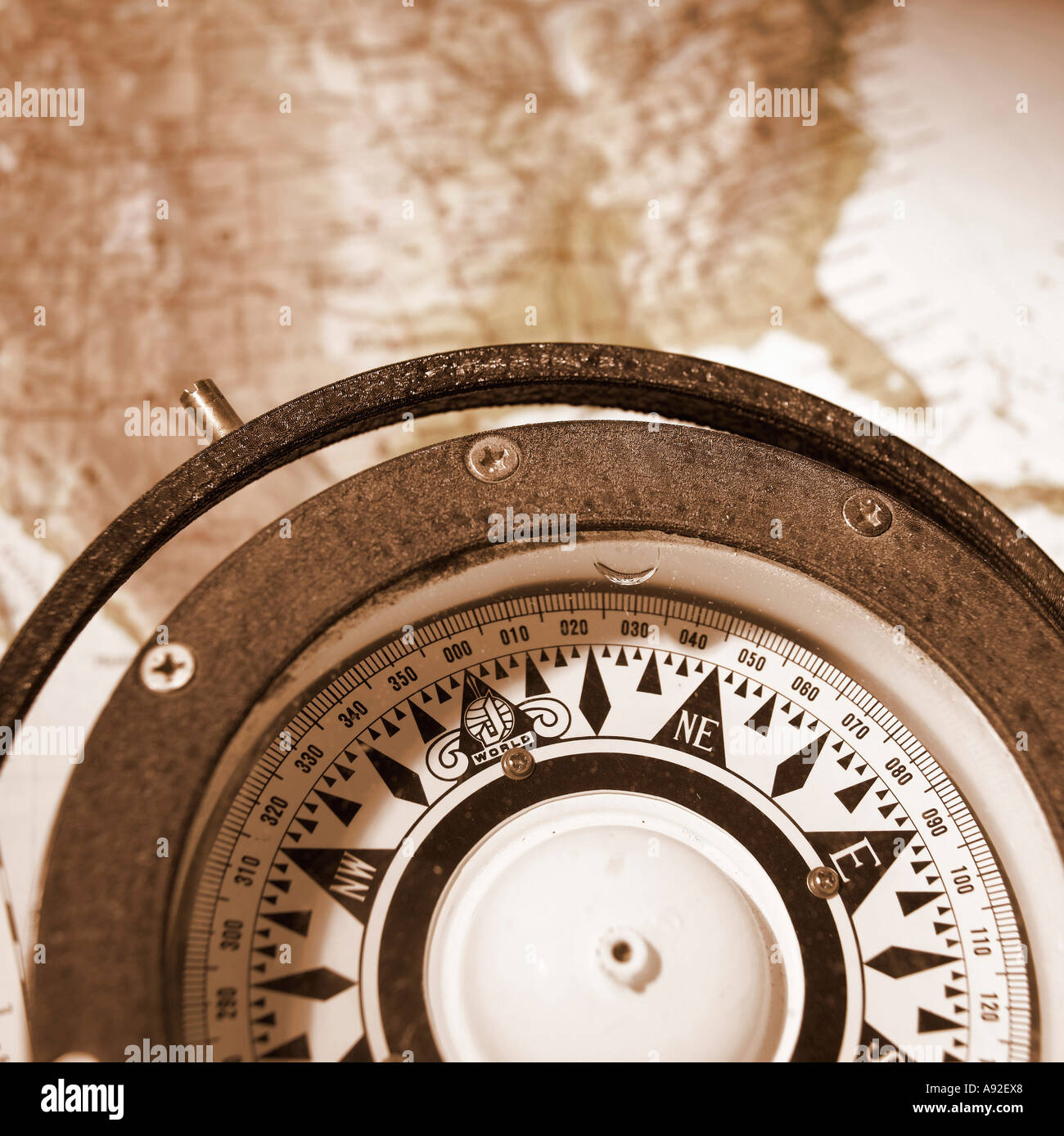 How to make a compass hi-res stock photography and images - Alamy
