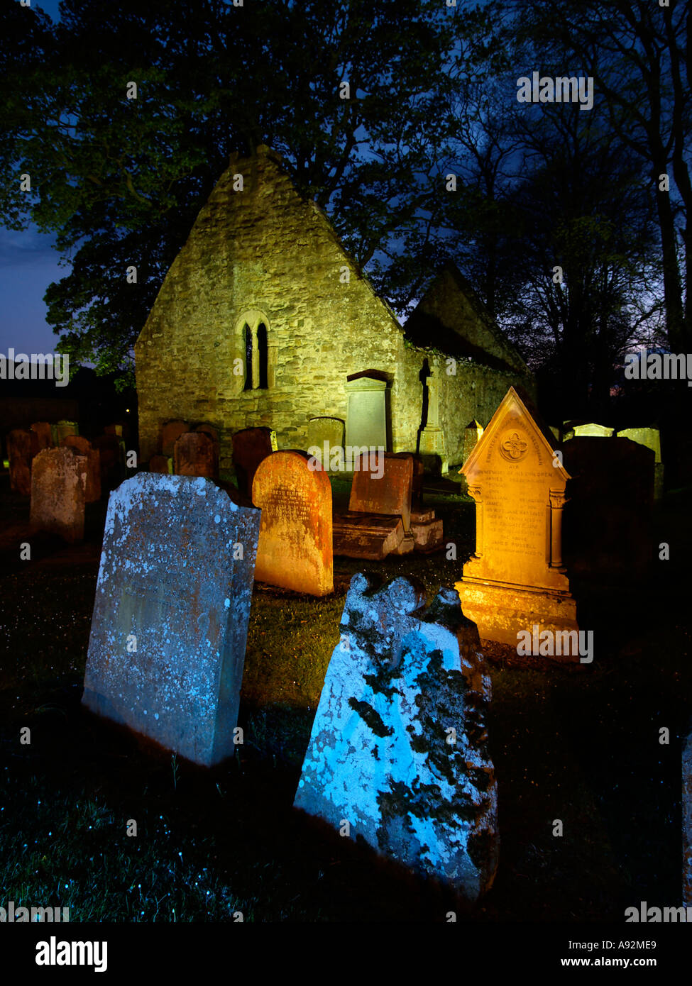 The Auld Kirk in Alloway Stock Photo - Alamy