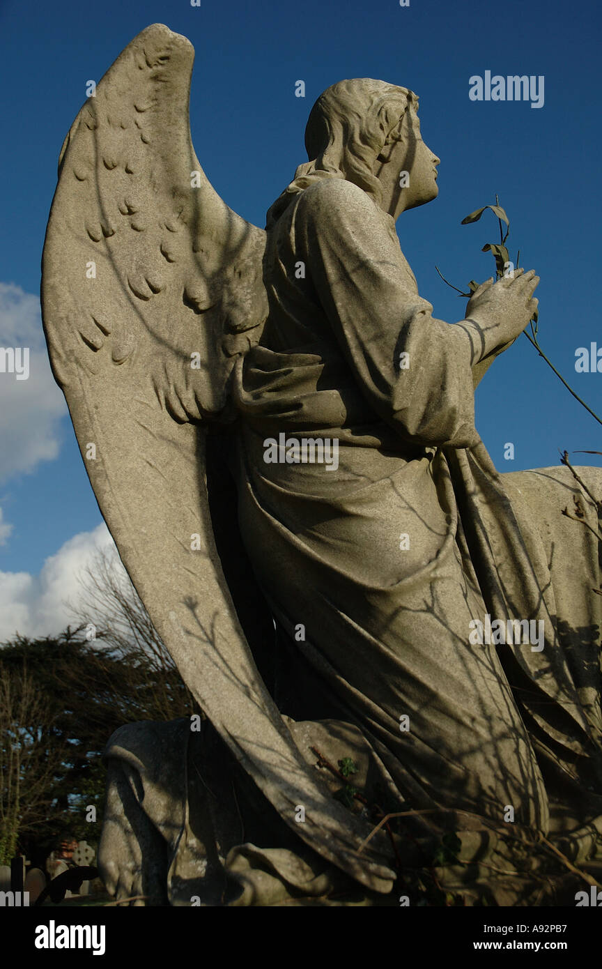 Worshipful statue hi-res stock photography and images - Alamy