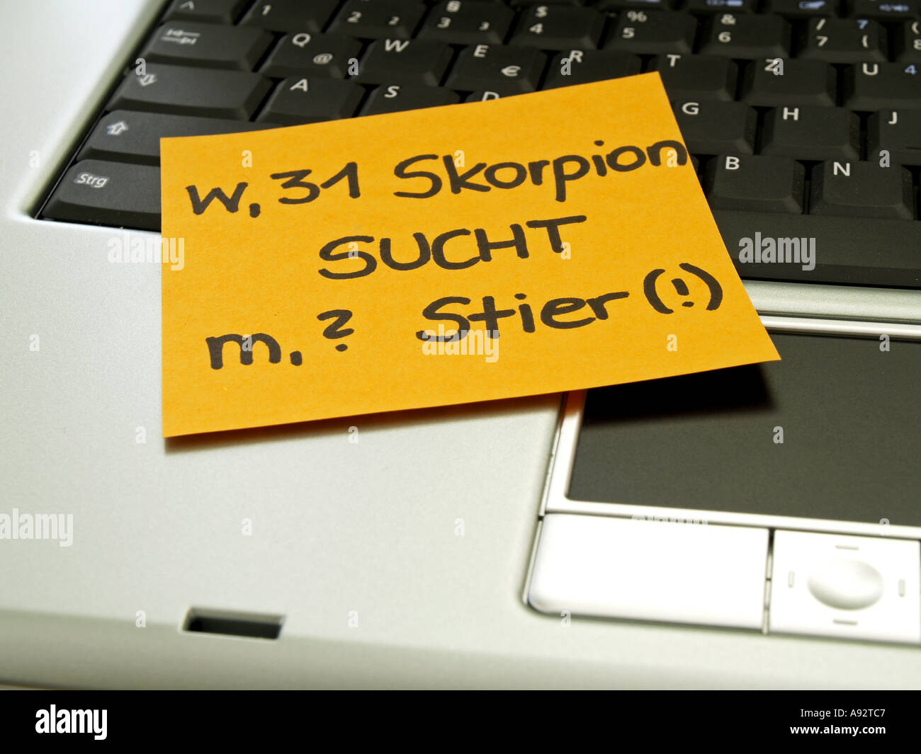 31 note hi-res stock photography and images - Alamy