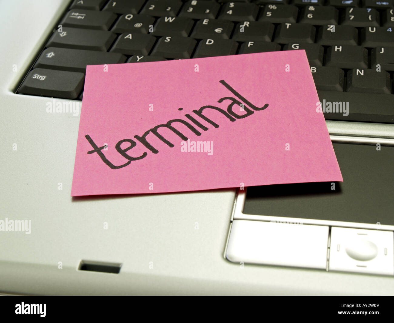 memo note on notebook, terminal Stock Photo - Alamy