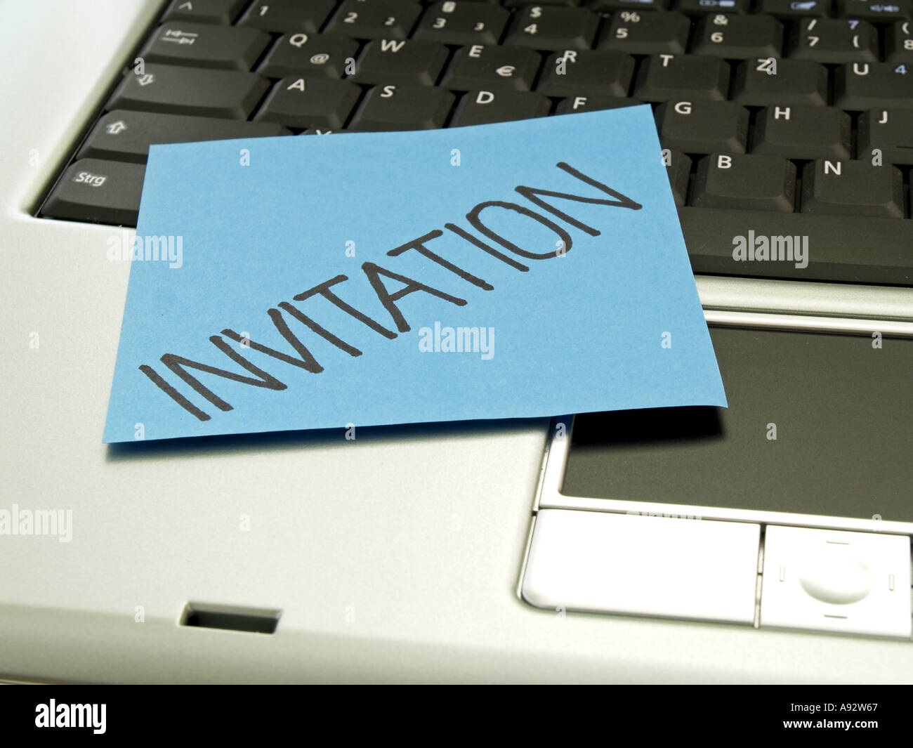 memo note on notebook, invitation Stock Photo - Alamy