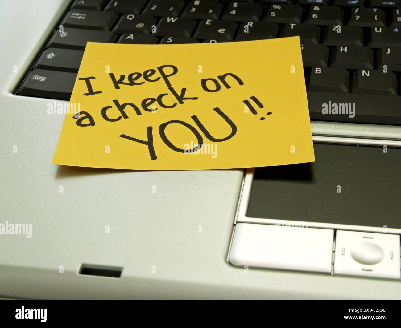 Memo check hi-res stock photography and images - Alamy