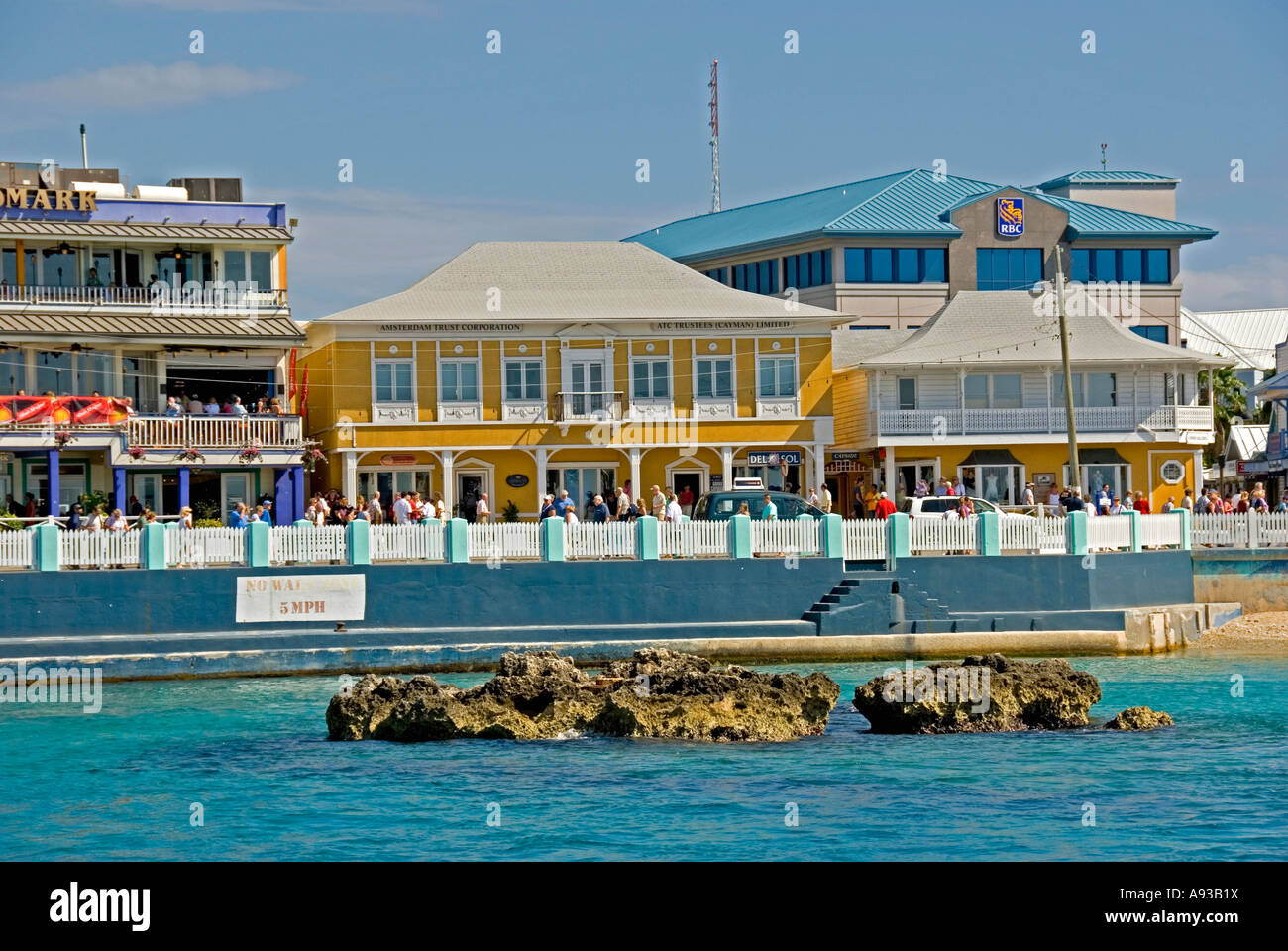 George town, grand cayman hi-res stock photography and images - Alamy