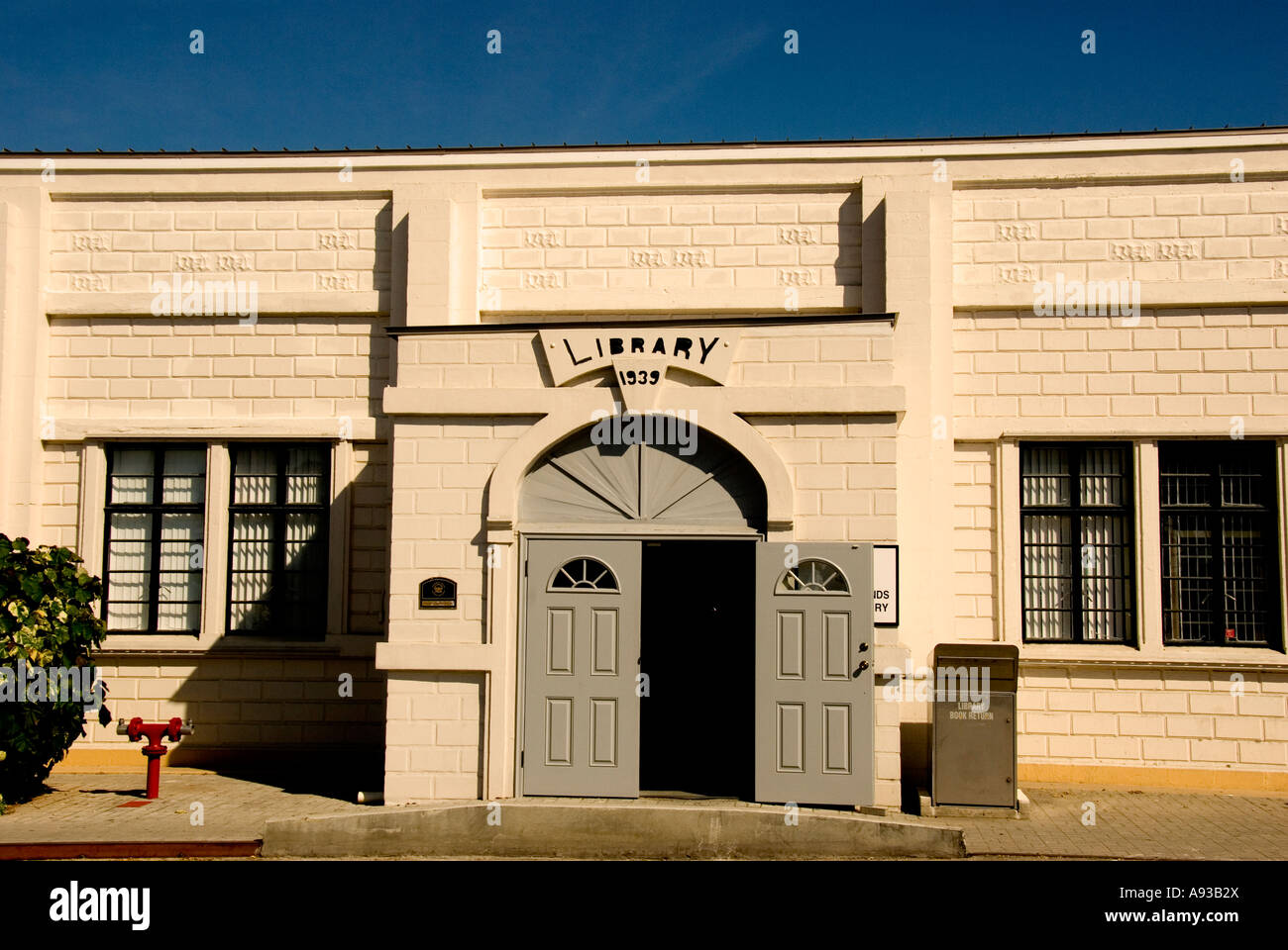 Grand Cayman George Town old town library building historic landmark ...