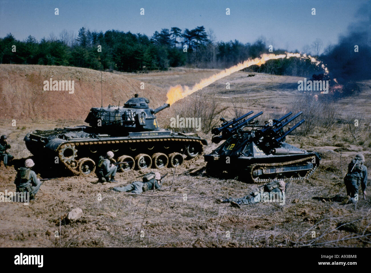Army soldiers with military tanks on a battlefield Stock Photo - Alamy