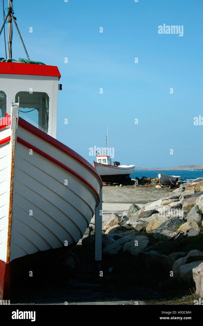 fishing boats at Magheraroarty spit harbour, Donegal, Ireland Stock ...