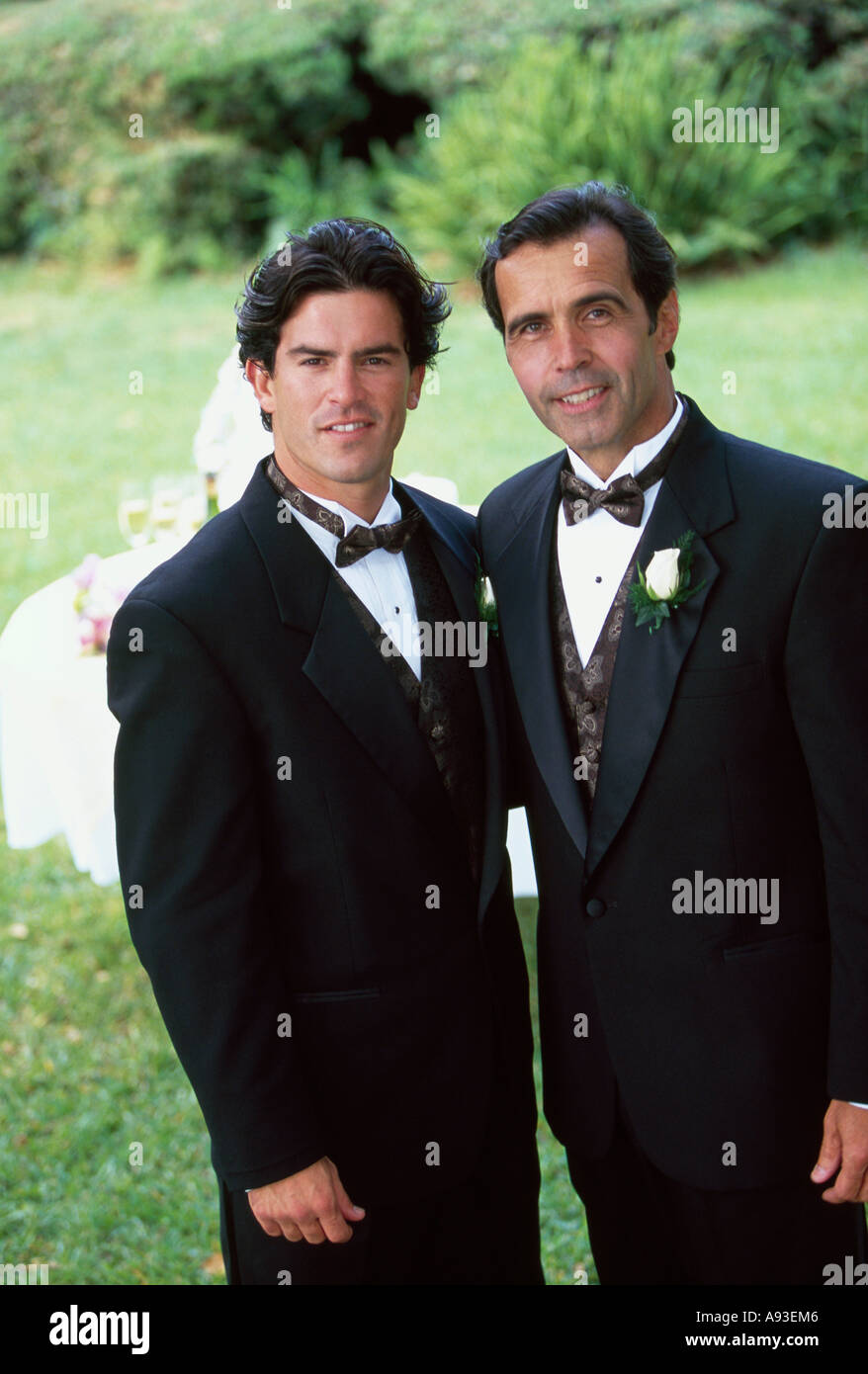 Father of the groom hi-res stock photography and images - Alamy