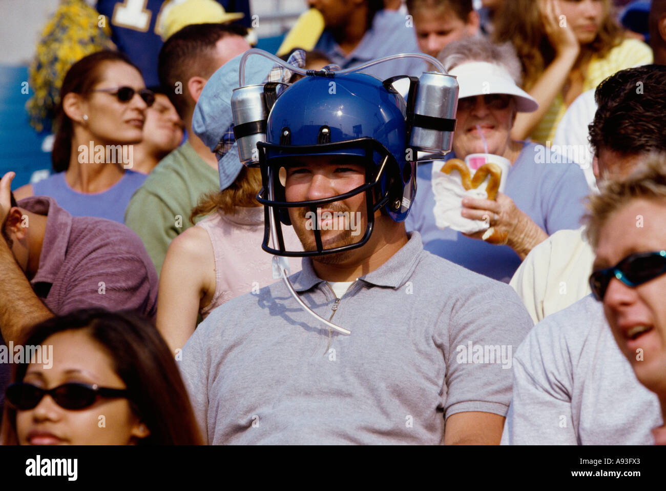 Spectator wearing a hi-res stock photography and images - Alamy