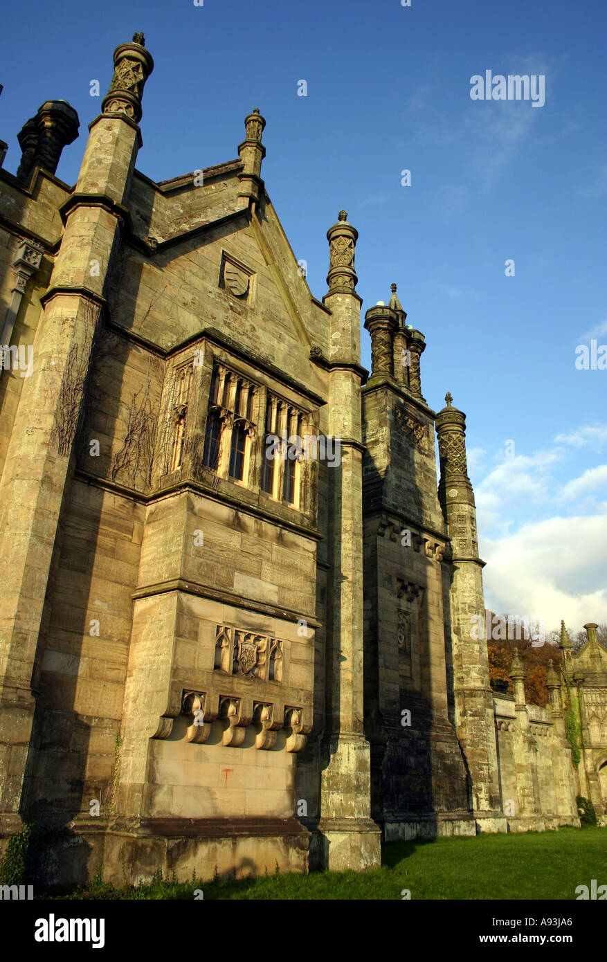 Tudor Gothic Stock Photos & Tudor Gothic Stock Images - Alamy
