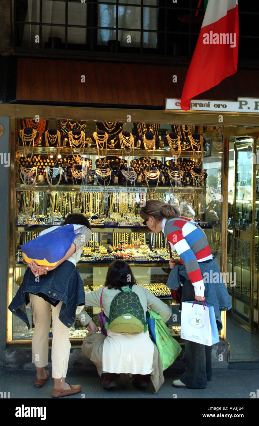 Jewellery shopping florence hi-res stock photography and images - Alamy