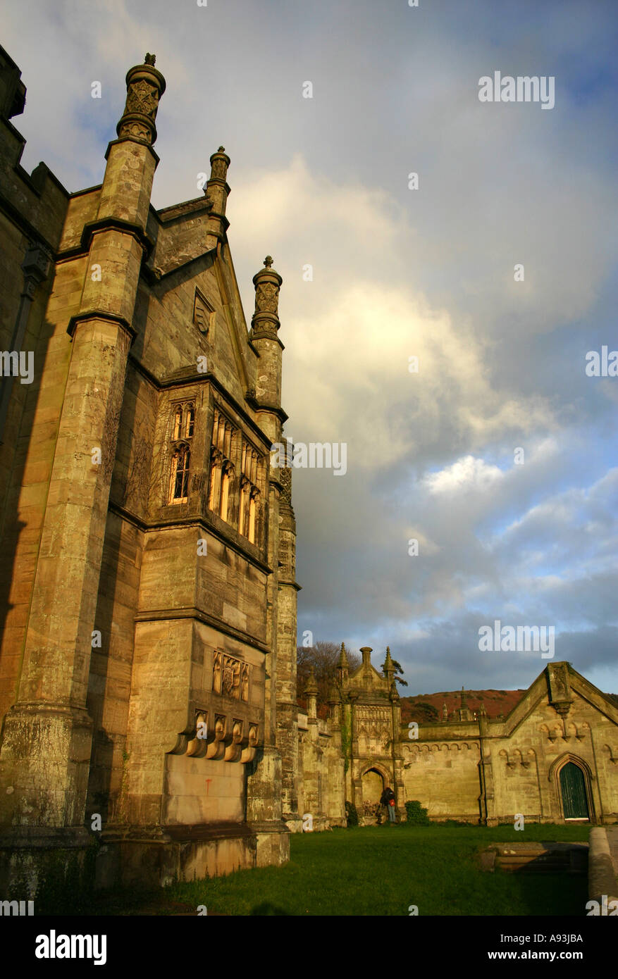 Tudor gothic mansion house hi-res stock photography and images - Alamy