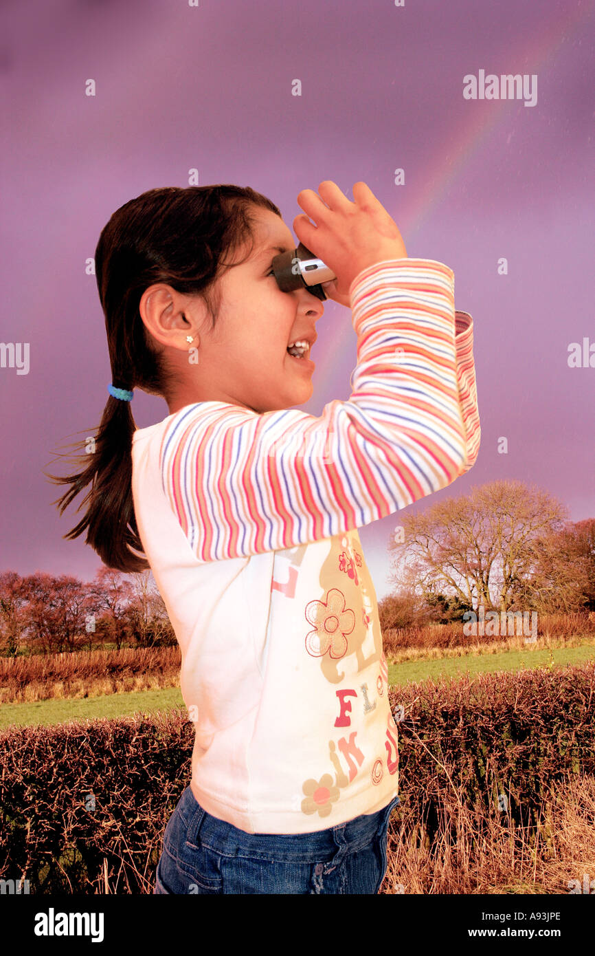 Child seeing rainbow hi-res stock photography and images - Alamy