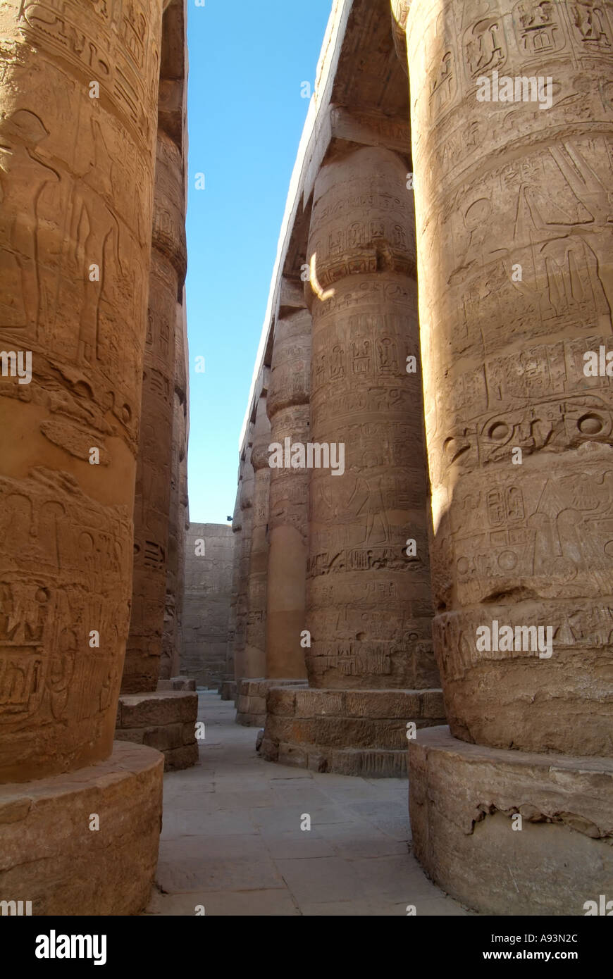 Hall karnak egypt hi-res stock photography and images - Alamy