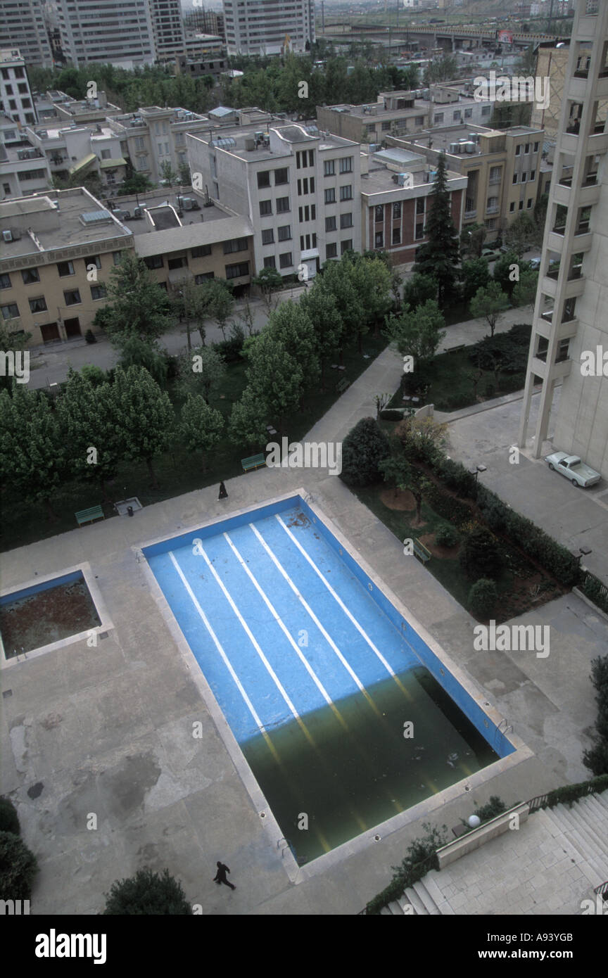 Iran swimming pool hi-res stock photography and images - Alamy
