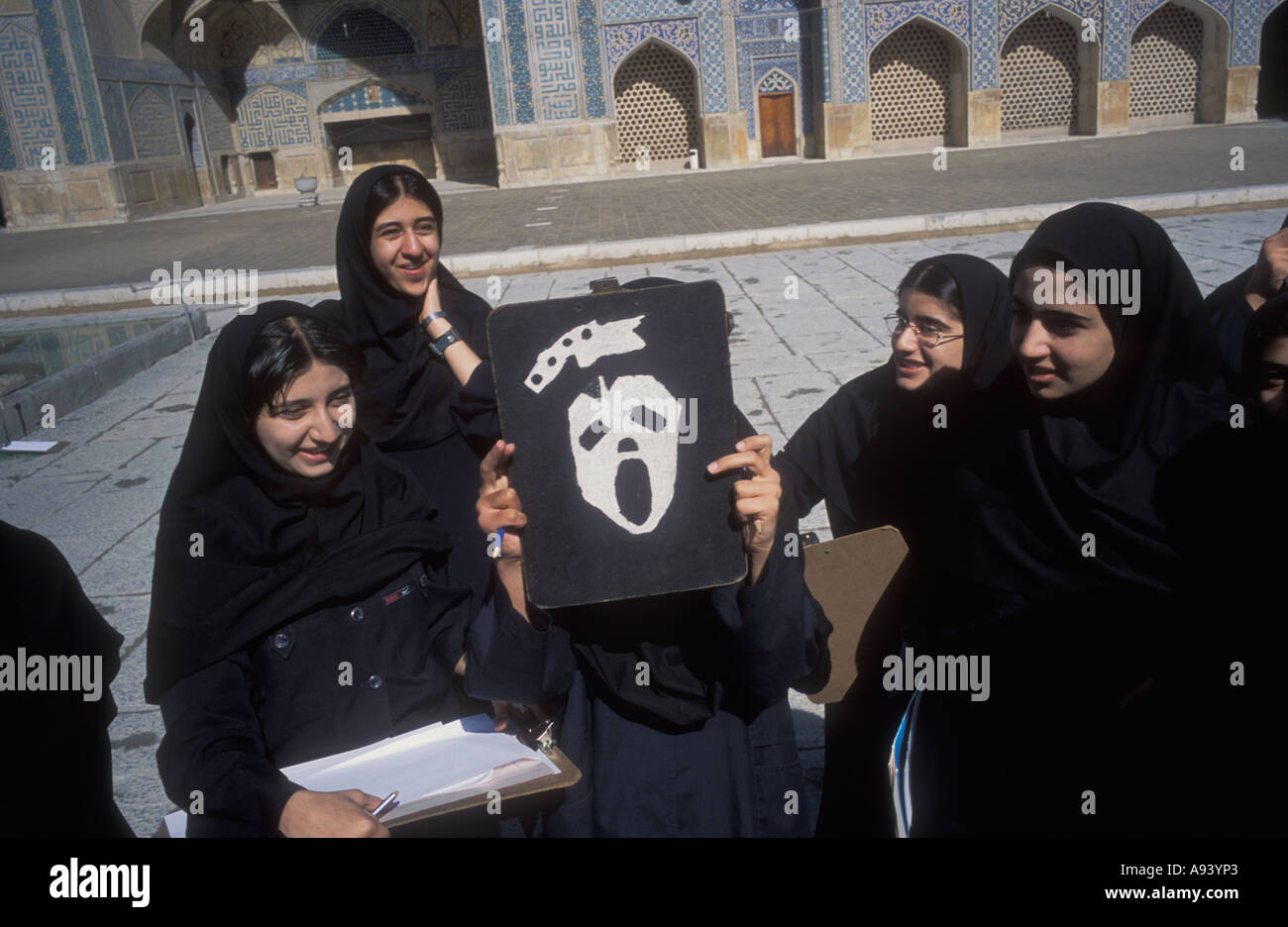 Iranian school girl hi-res stock photography and images - Alamy
