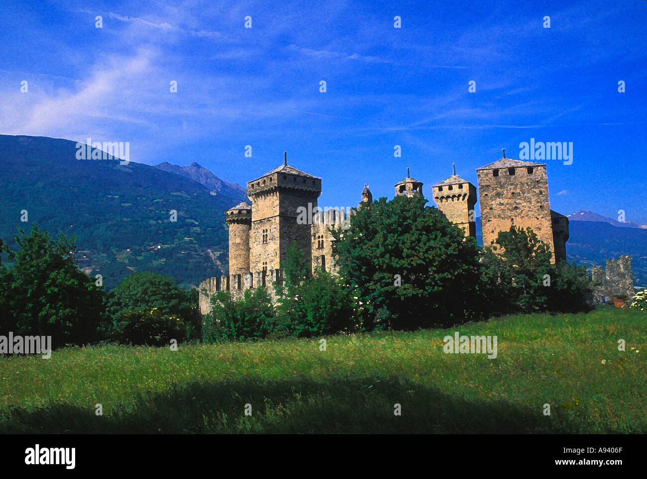 Fenis hi-res stock photography and images - Alamy