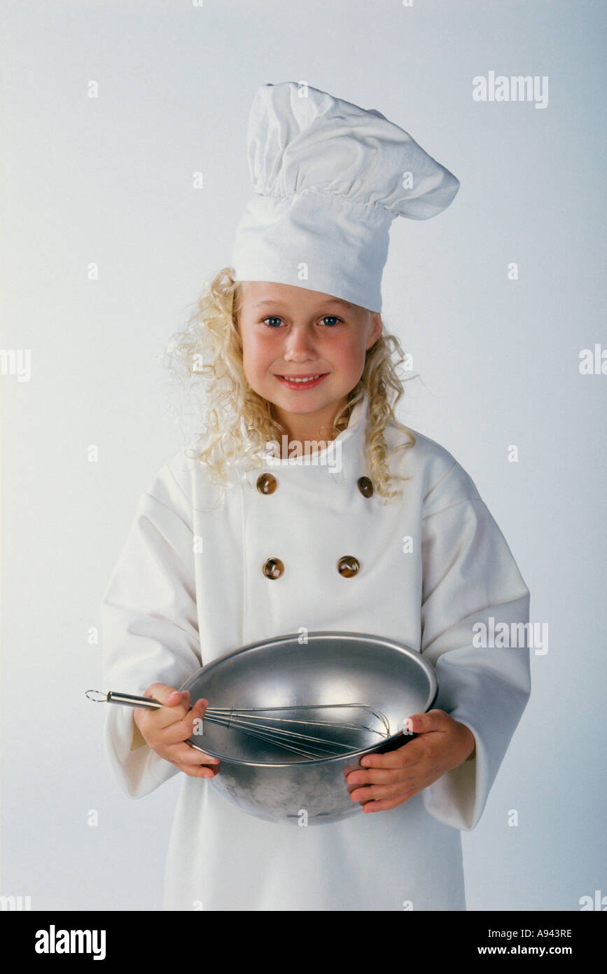 Girl wearing a chefs hat hi-res stock photography and images - Alamy