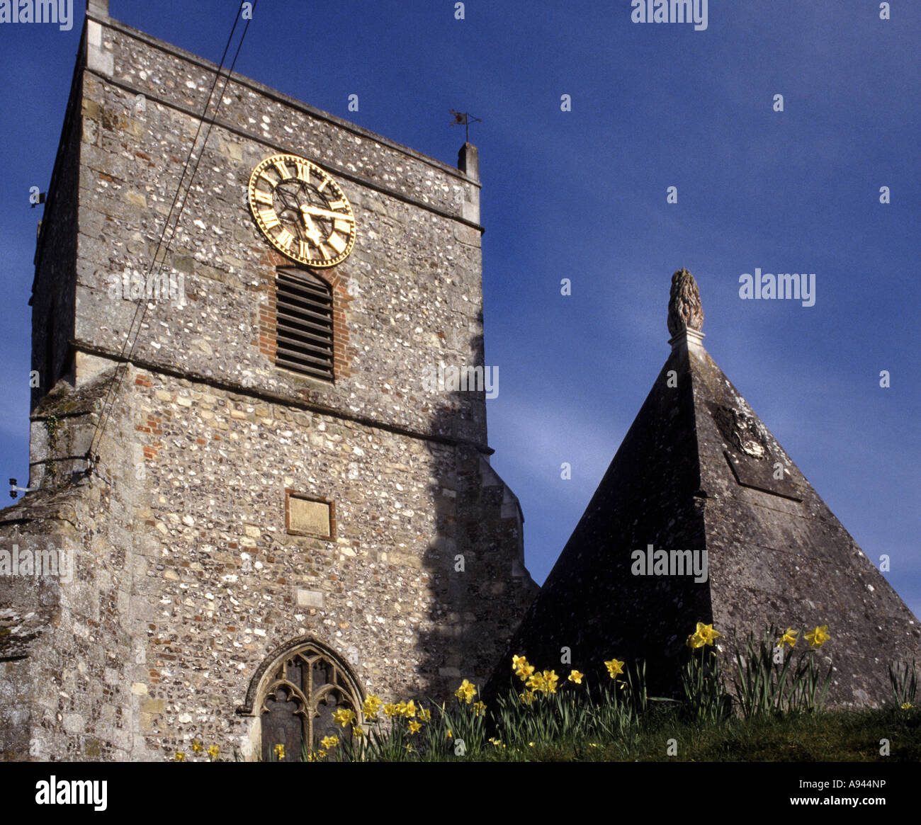 Pyramid tombstone Nether Wallop Stock Photo - Alamy