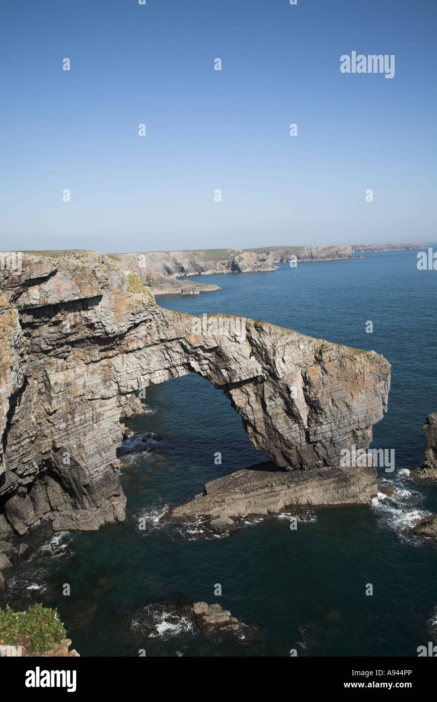 The Green Bridge of Wales, natural coastal arch, Castlemartin ...