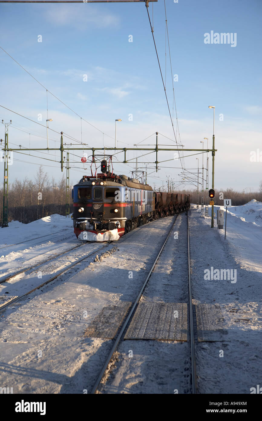 Iron rail hi-res stock photography and images - Alamy