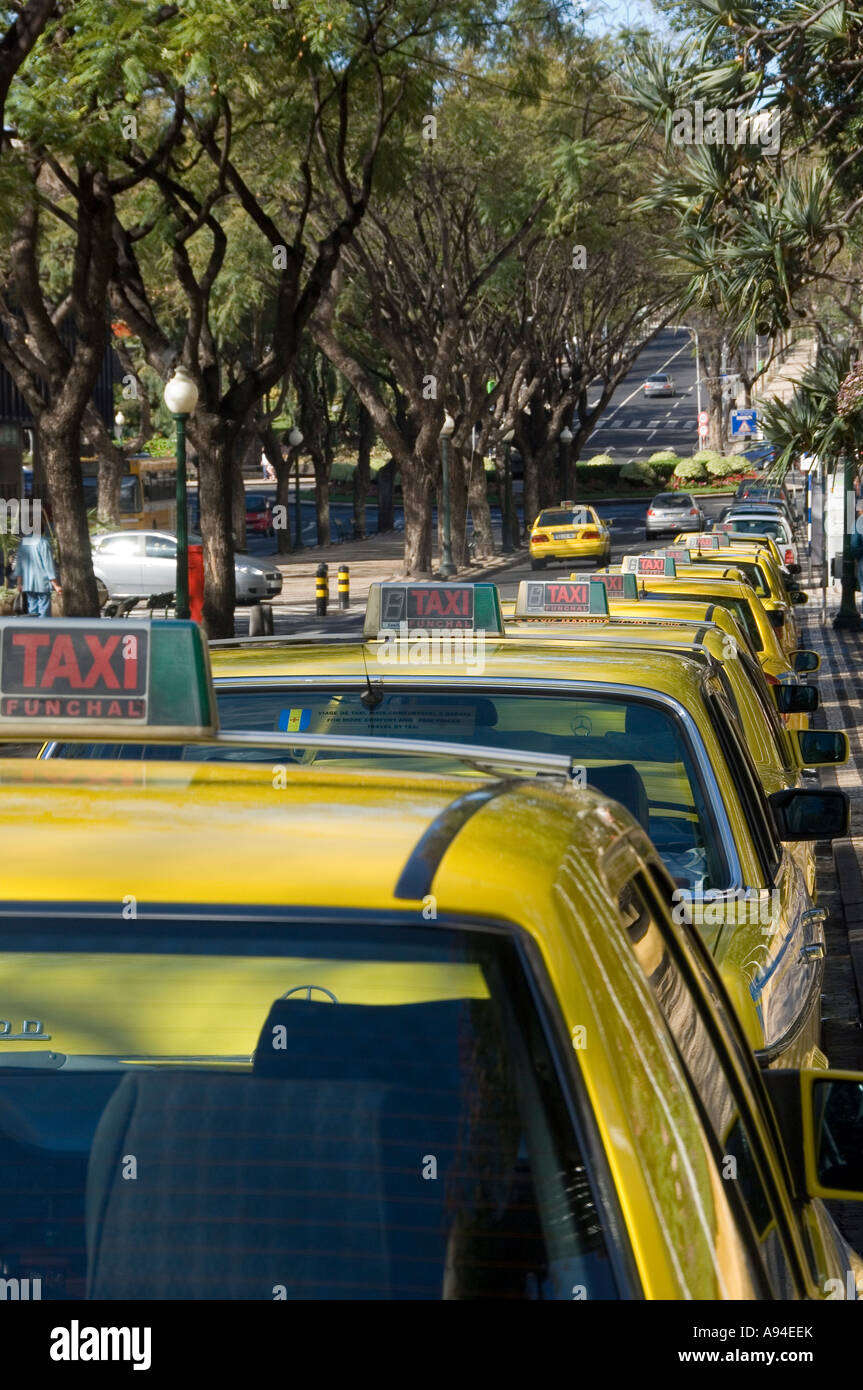 Taxis Funchal Madeira Stock Photos & Taxis Funchal Madeira Stock Images ...