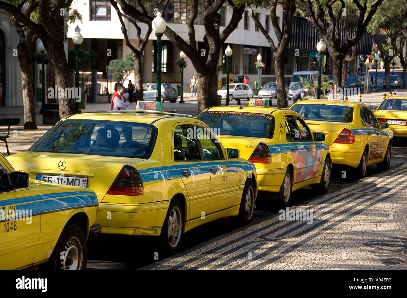 Taxis Funchal Madeira Stock Photos & Taxis Funchal Madeira Stock Images ...