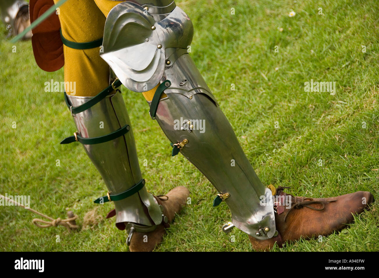 Suit of armor wearing hi-res stock photography and images - Alamy