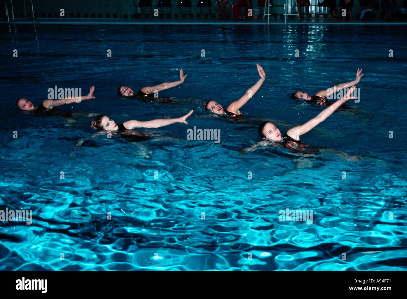 synchronized swimming girls Stock Photo - Alamy